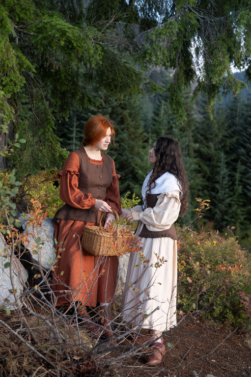 Elaine Linen Scarf – LittleWomenAtelier